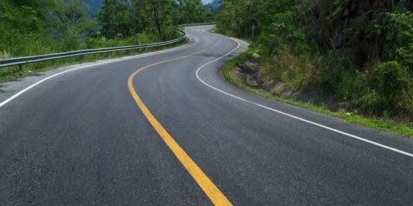 Road Signs: Understanding Some Basic Road Markings And their Meanings ...